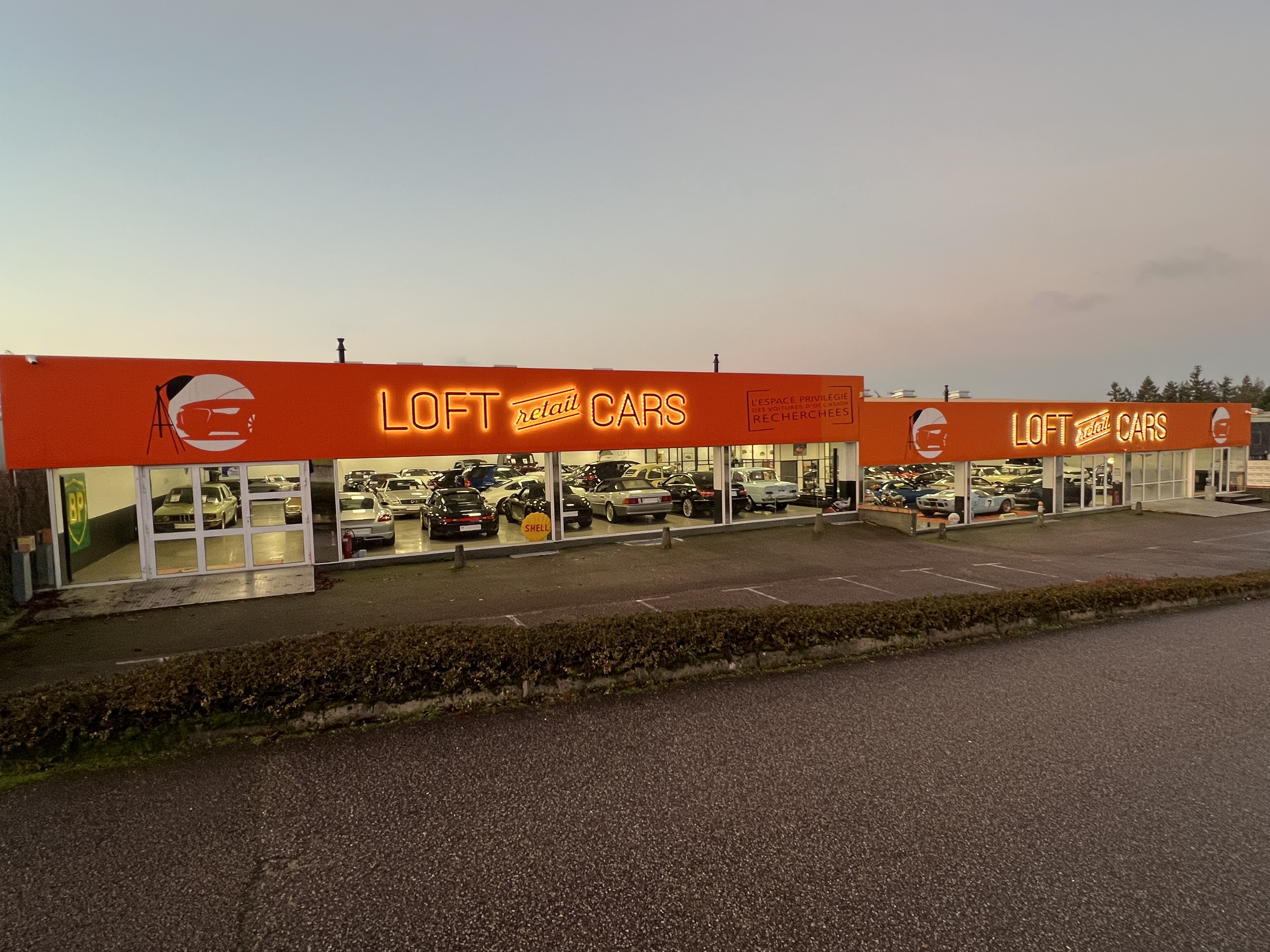 Loft retail cars - Showroom - Loft Retail Cars